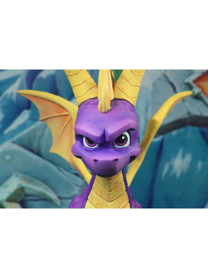 Spyro the Dragon - Spyro Action Figure - Heromic