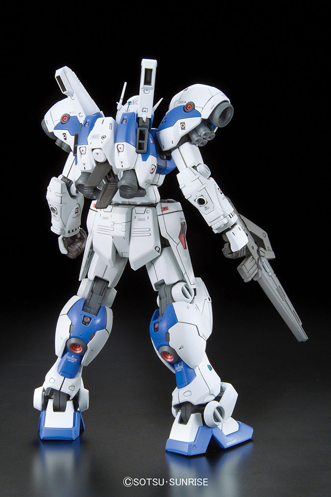 RE/100 Gundam GP04 Gerbera - 1/100 - Heromic